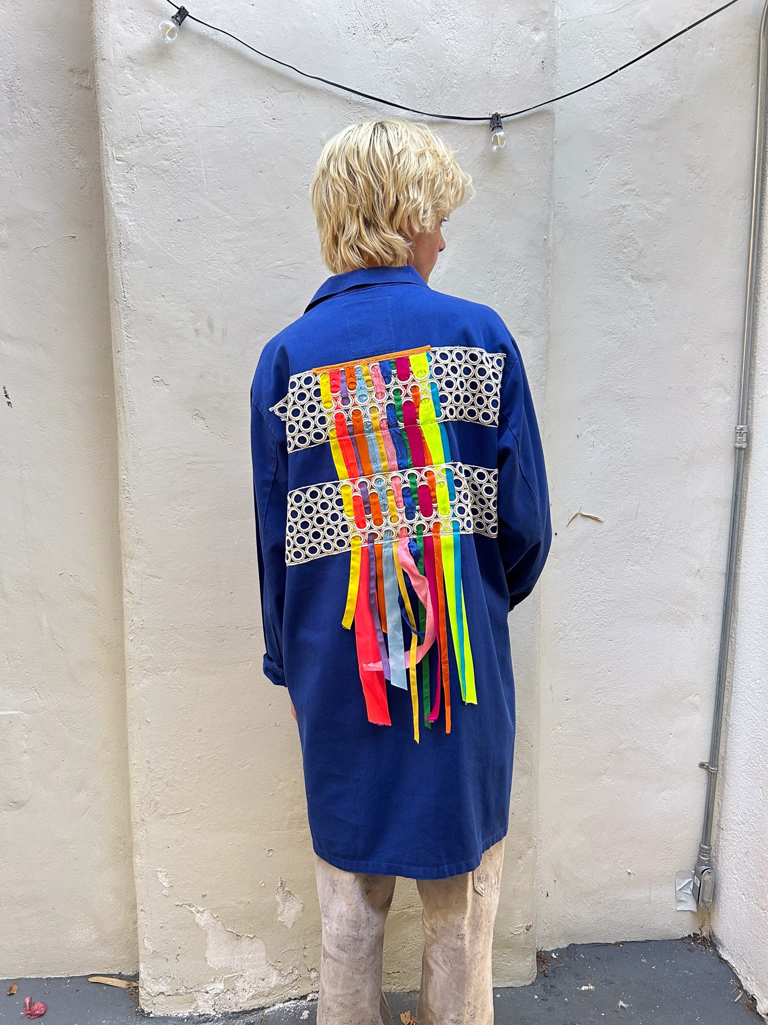RIBBONS WORK LABCOAT Artist Collab | Karen Lebati – auboulotworkwear
